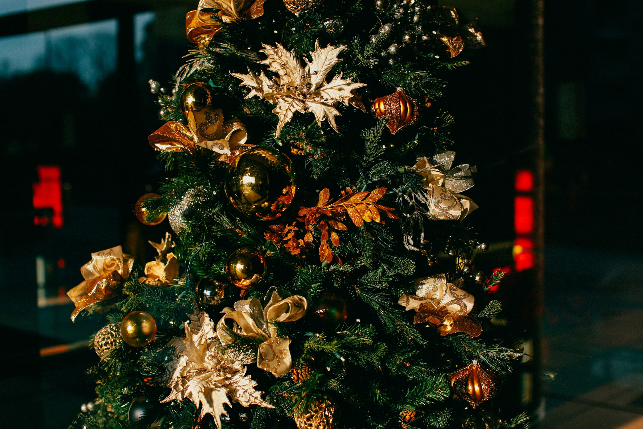 Holiday Decorating Tips for Townhomes at Bridlestone